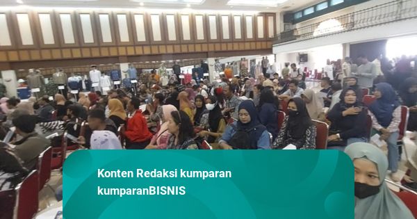 Eks Karyawan Sritex Urus JHT, BPJamsostek Siapkan Dana Rp 125 Miliar | kumparan.com